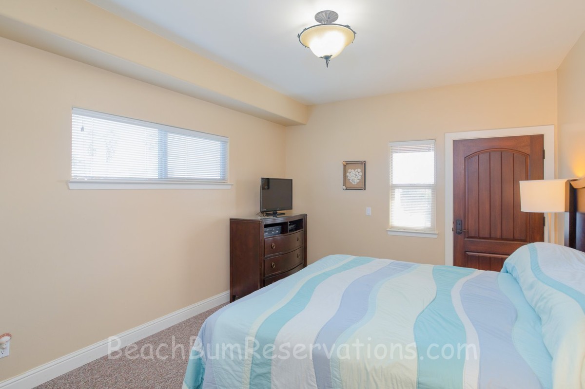 369 McCarthy - Shell-Ebration - STR0001188 | Oceano, CA | Beach Bum ...